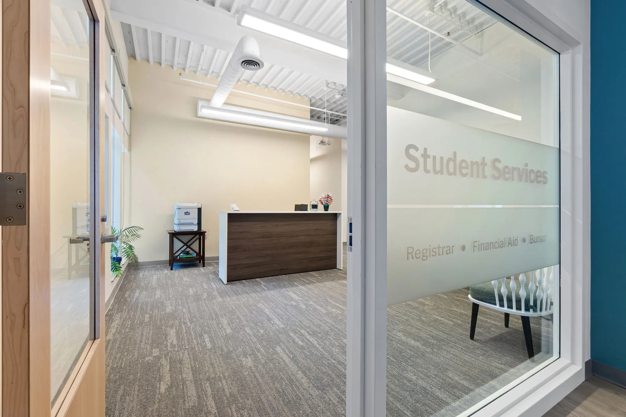 Endicott College Administrative Offices - CM&B | Construction ...